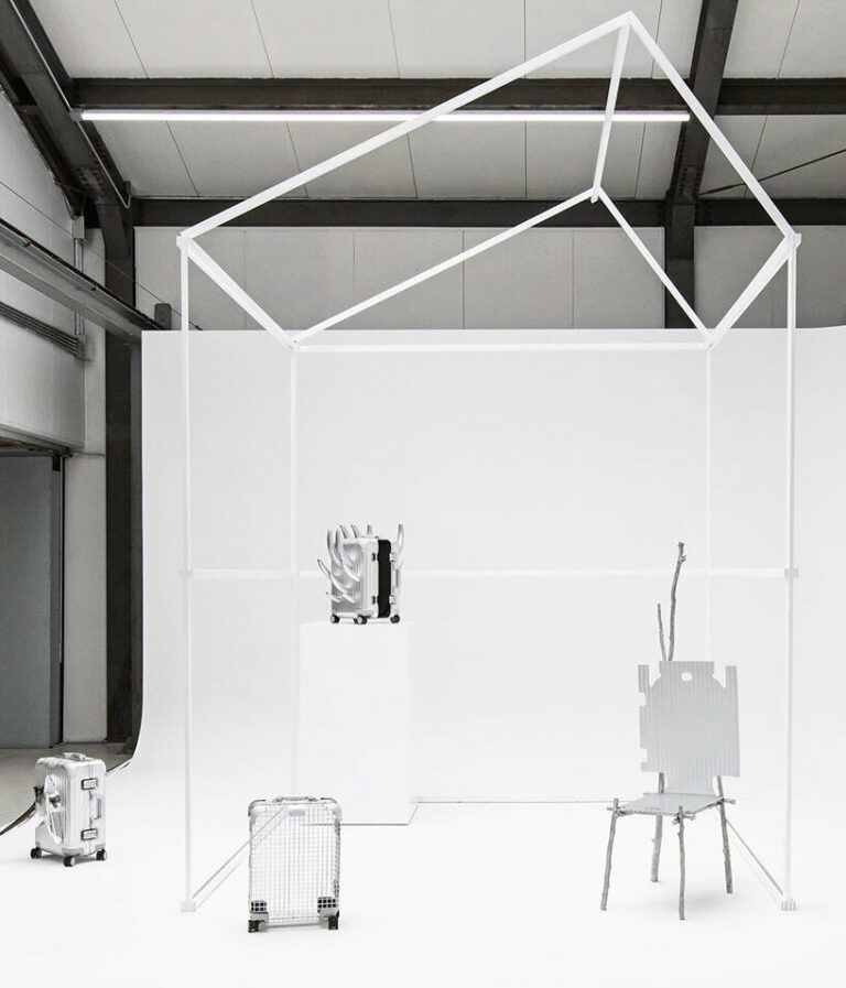 lee sisan's chair is made of RIMOWA's luggage pieces + cast aluminum ...