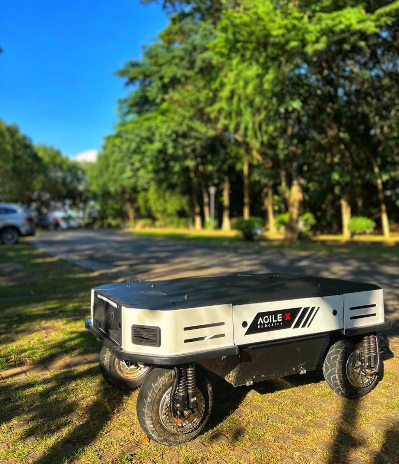 AgileX's omni-directional robotics RANGER is launching soon