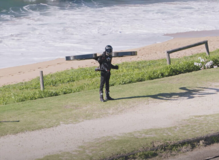 lightweight & electric backpack helicopter ‘copterpack’ flies with self ...