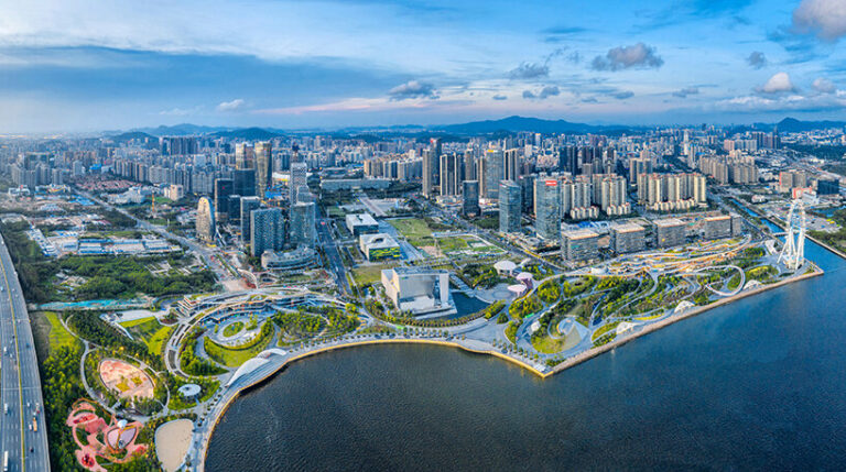 laguarda.low architects weaves green roofs on shenzhen waterfront