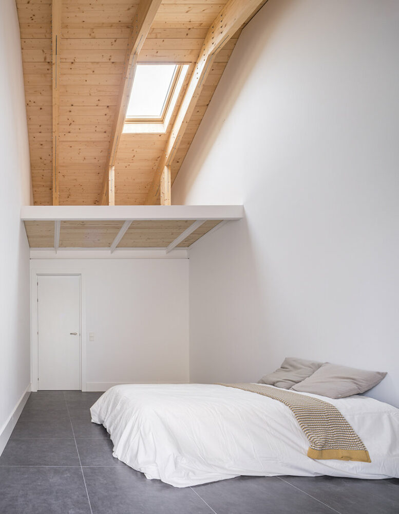 'FRU house' by roberto lebrero and borja gómez