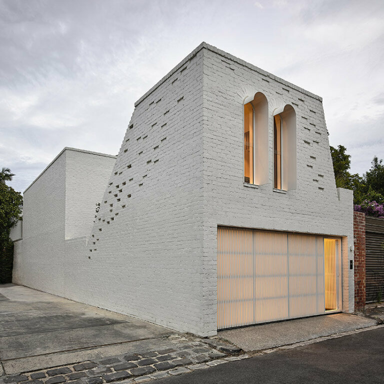 matt gibson renovates historic house in fitzroy bridge, melbourne