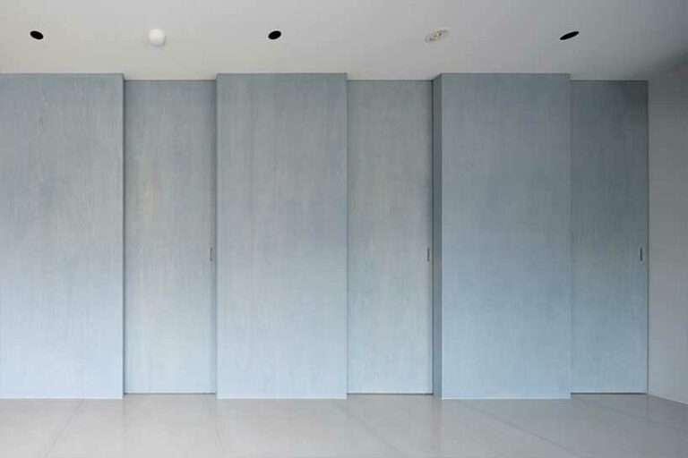 TOASt renovates hotel rooms into flexible interaction lodges