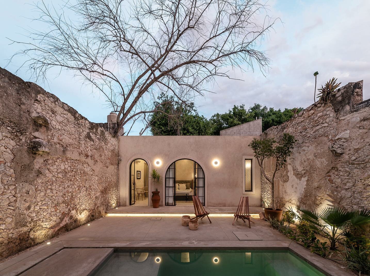 20diezz arquitectos' home emerges from 19th-century ruins in mérida