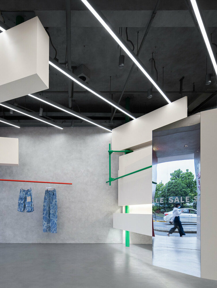 alternating patterns energize retail interior by ROOI in shanghai