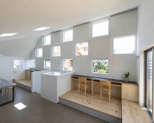 ALTS design office optimizes the storage space in a family house in japan