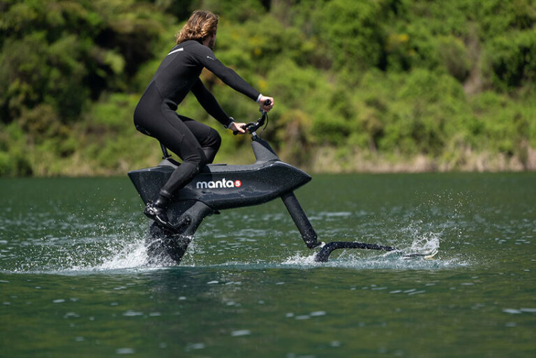 manta5's hydrofoiler SL3 launches thanks to a throttle-only mode