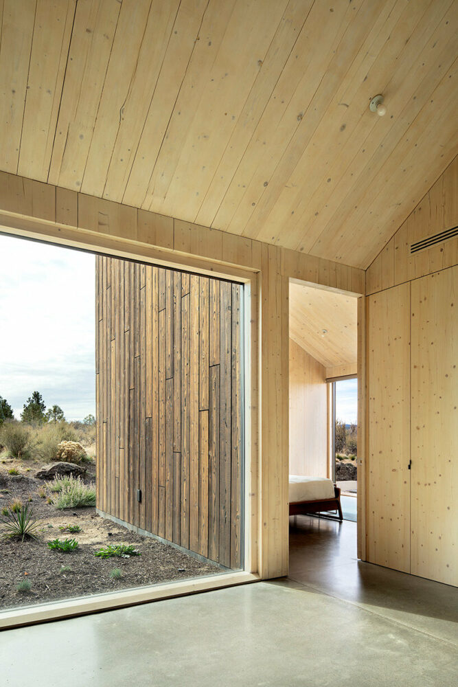 mork-ulnes architects' octothorpe house nods to fire afflicted site in ...