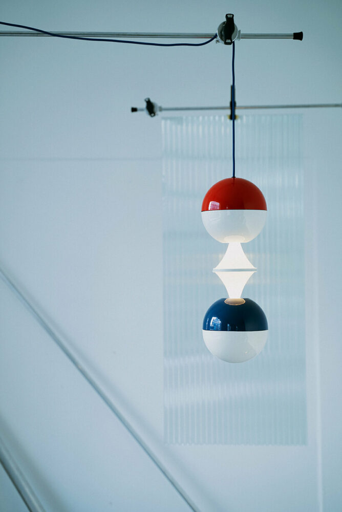 annabella hevesi's modular lighting evoke the popular roly-poly toy