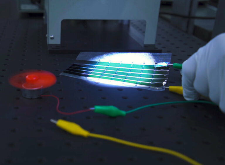 MIT’s superthin solar cells convert any surface into a power source