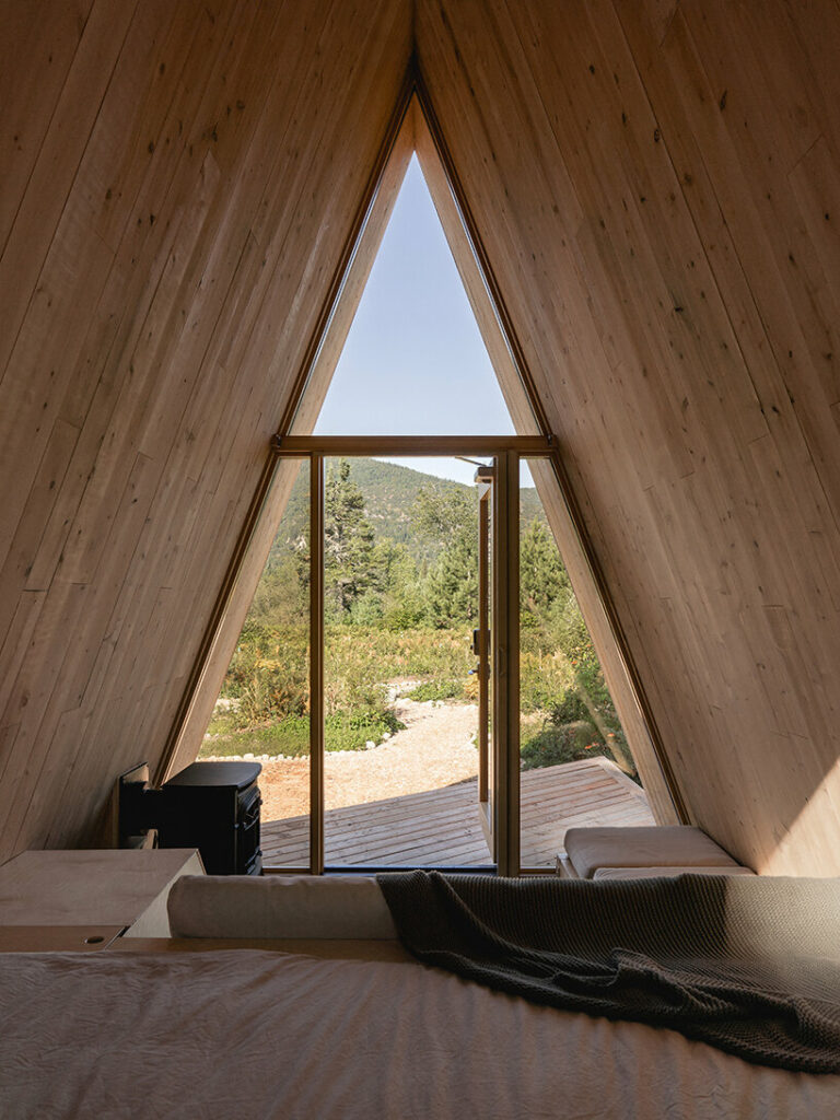 the 'farouche tremblant' micro cabins enliven the canadian forest