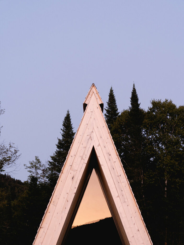the 'farouche tremblant' micro cabins enliven the canadian forest