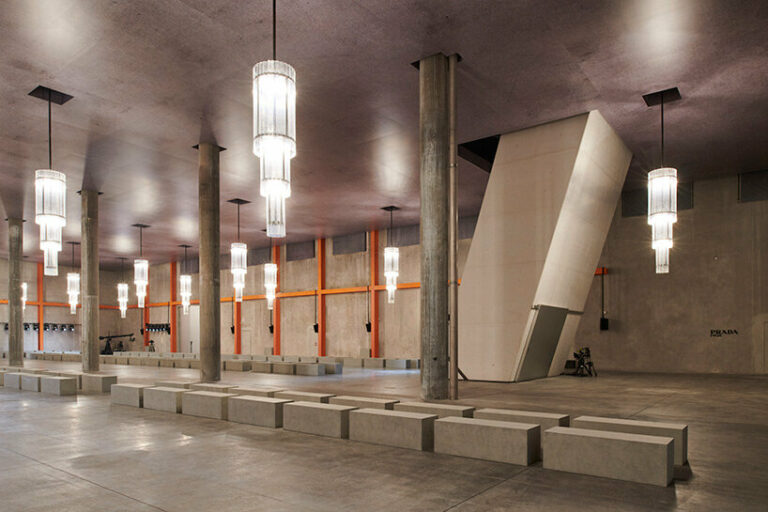 AMO unveils transforming scenography with retractable ceiling at prada ...