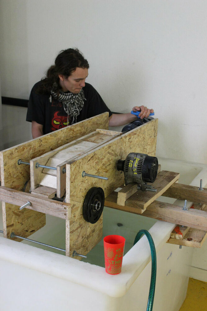 hydr'open: creating free hydraulic turbine technology