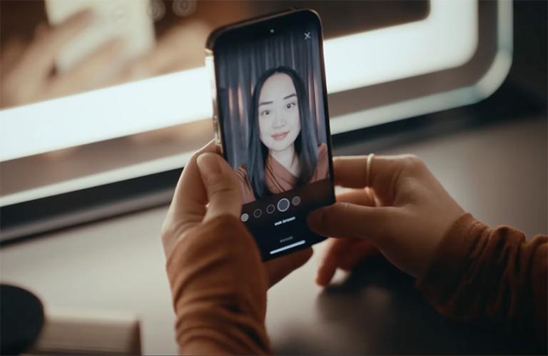 l'oréal brow magic uses AR to print up the perfect eyebrow look