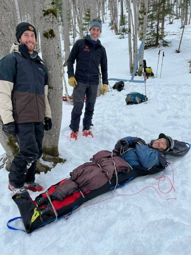 portable & durable 'nanoTRAINO' rescue sled unfolds in seconds