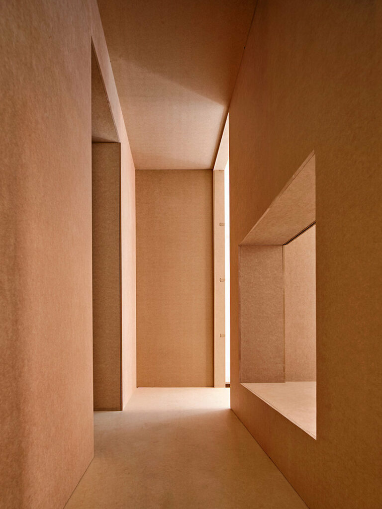 TAKK exposes old partitions + electrical installations in energy ...