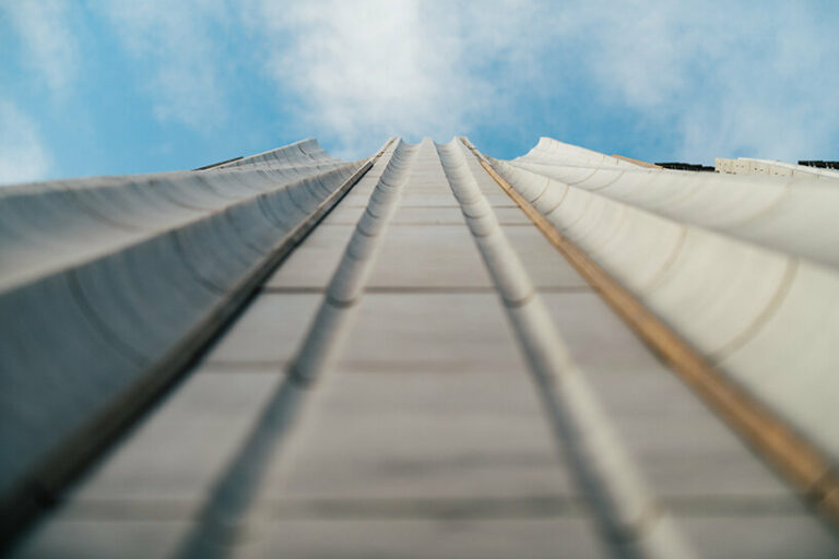 SHoP architects' supertall brooklyn tower has a completed crown