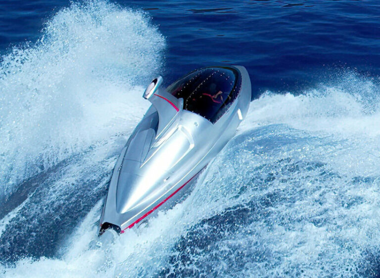 submersible 'jet shark' prototype swiftly sinks, glides, and leaps ...