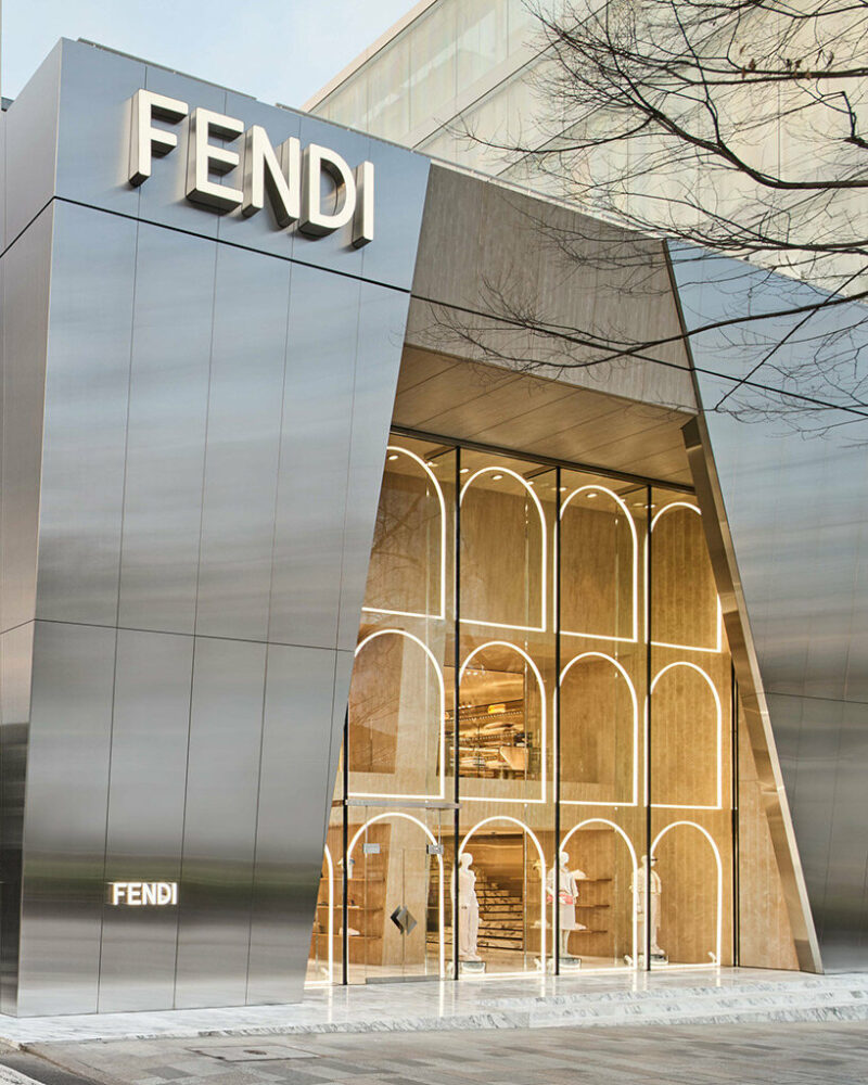 palazzo fendi omotesando modernizes classic roman architecture and ...