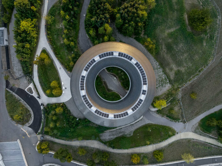 michele de lucchi + AMDL circle wrap novartis center with self-powered ...