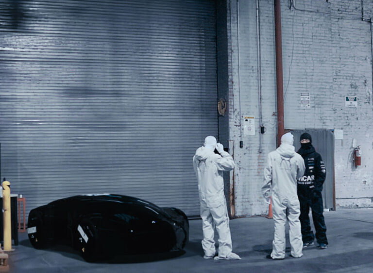 siemens + avicar unveil remote-controlled gen0 sports car with no doors ...