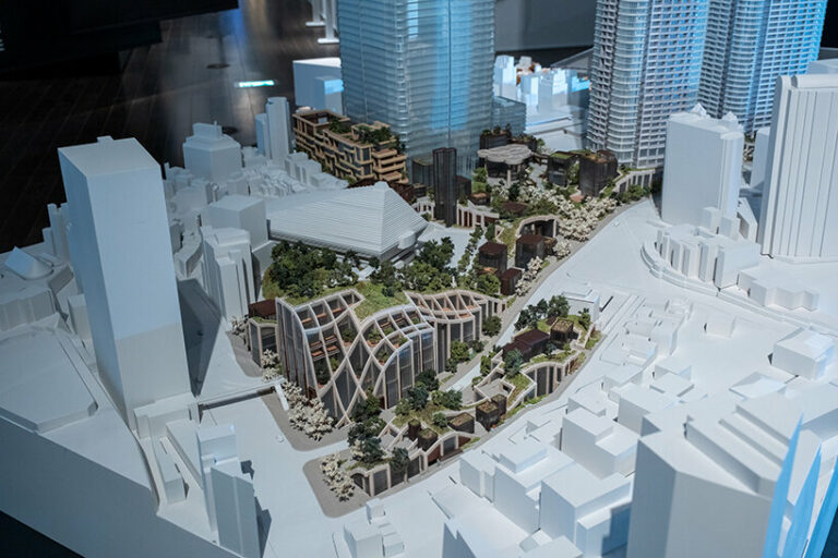 'heatherwick studio: building soulfulness' exhibition on view in japan