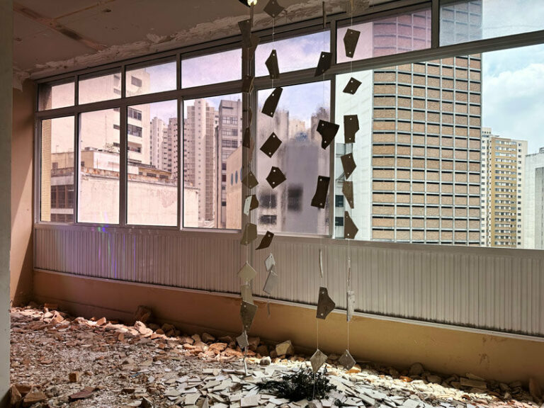 three floors of vivid interventions give life to abandoned building for ...