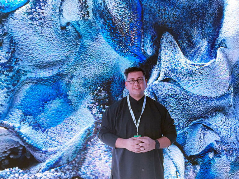 interview: refik anadol on ‘glacier dreams’, his multisensory ...