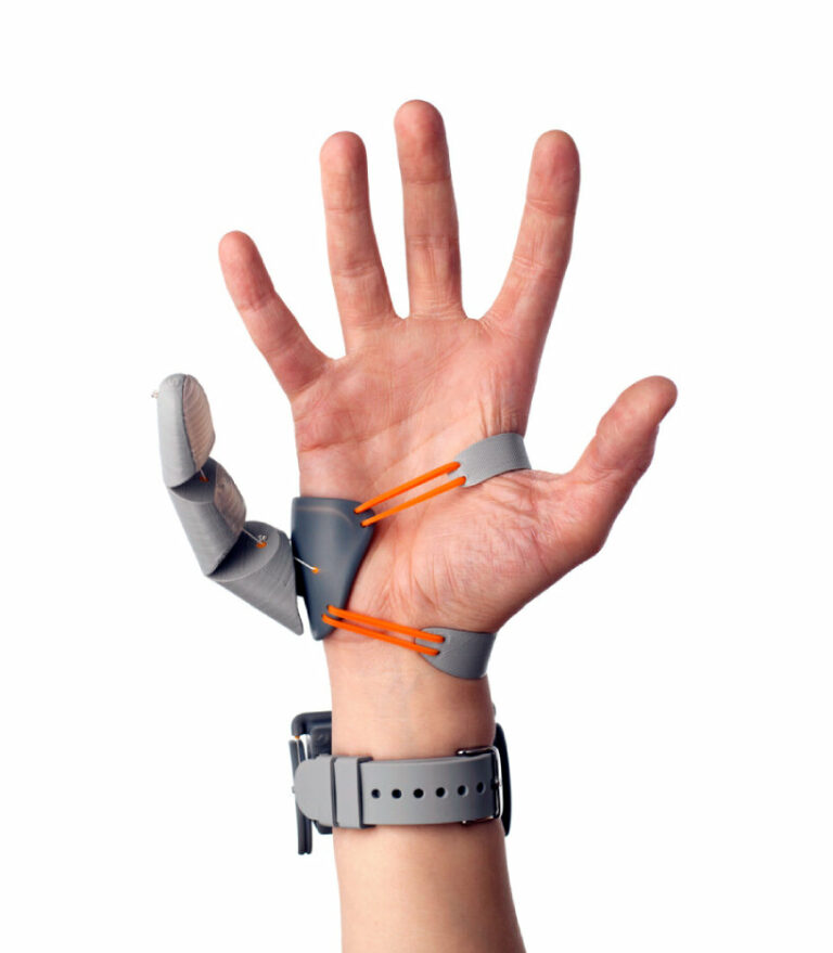 attachable 3D-printed robot thumb grasps objects like a real finger