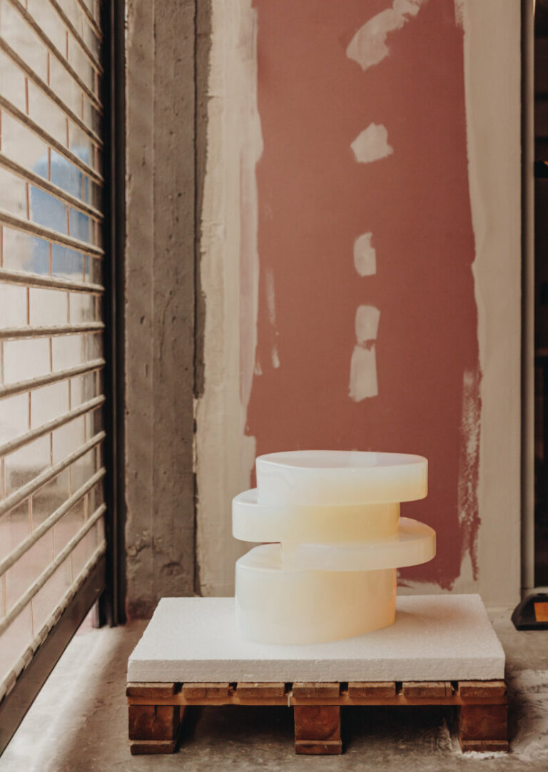 in poikilos, objects of common interest solidifies lustrous resin into ...