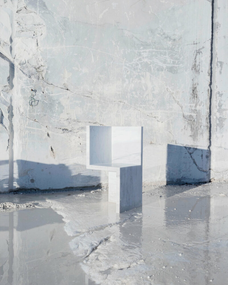 modern victorian loveseats carved from carrara marble mark anna pesonen ...