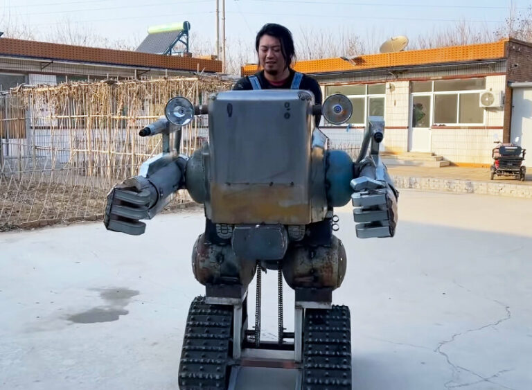 security robot patrol for shops pulls no punches with giant metal fists ...