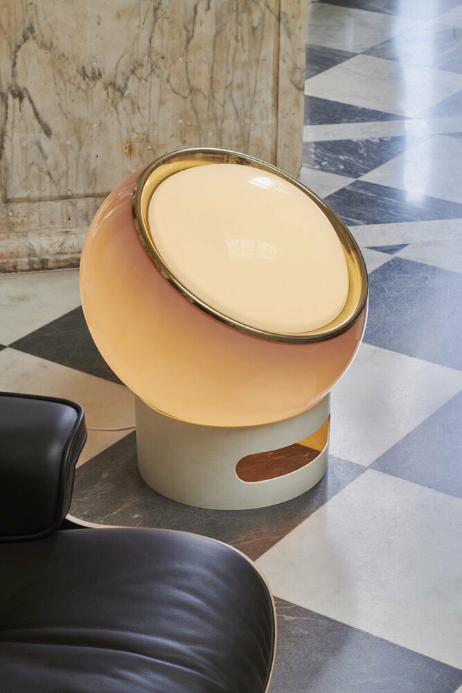 iguzzini enhances italian echoes collection with clan re-edition