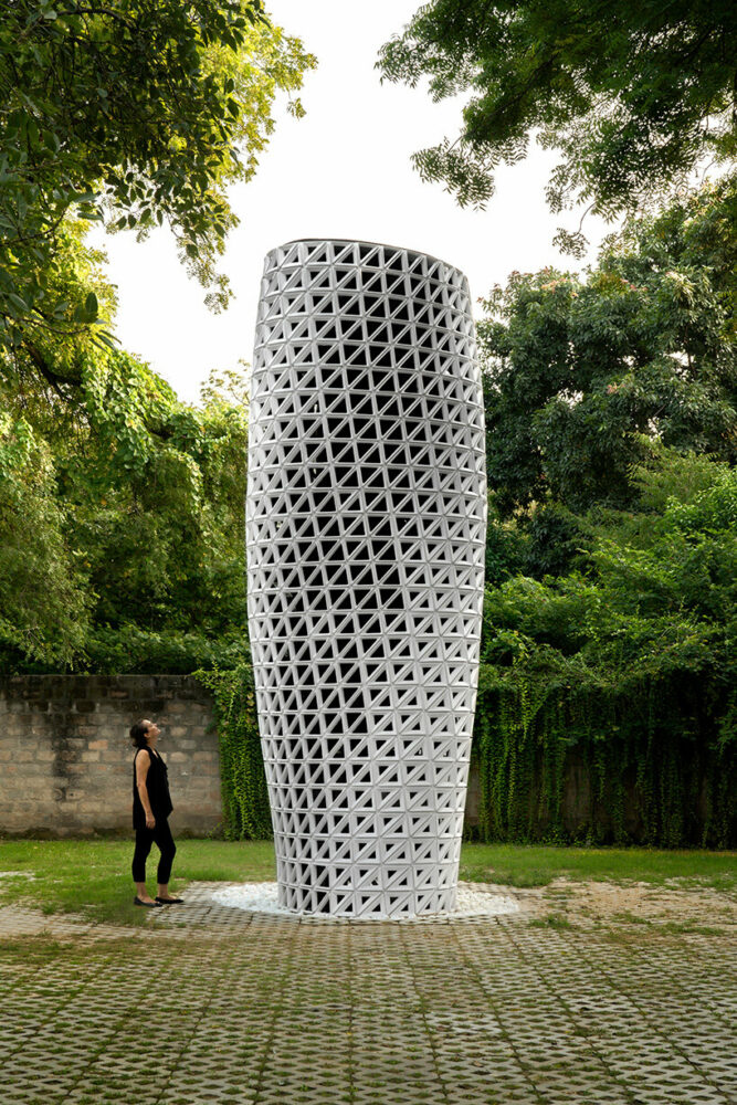 VERTO: a multidirectional air purification tower in new delhi