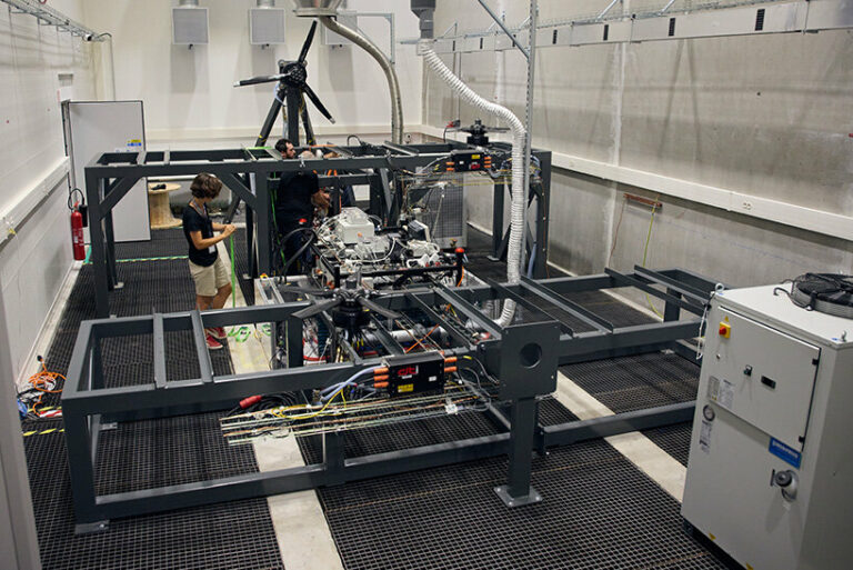 ascendance flight technologies’ hybrid electric VTOL aircraft airborne ...