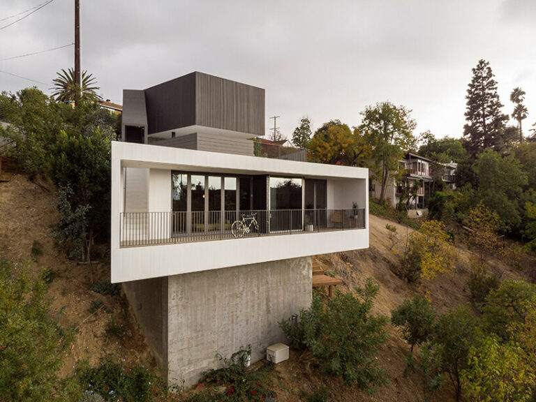 'mount washington house' embraces steepness and vistas in LA