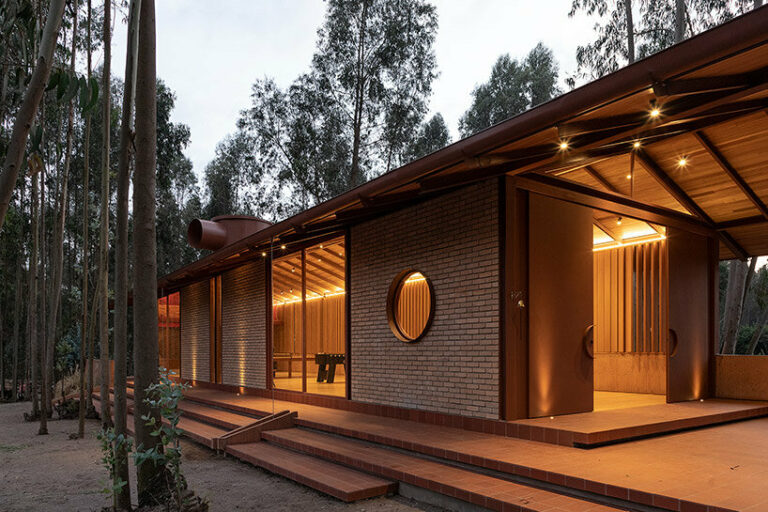 gabriel rivera's 'el picadero' intervention elevates ecuador horse farm