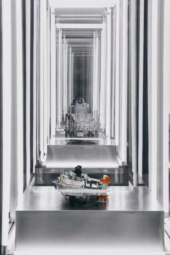 first tesla ‘giga lab’ in china shows how its electric cars are built ...