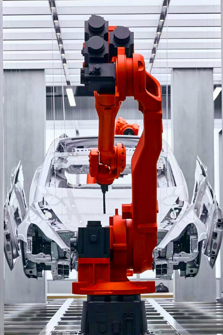 first tesla ‘giga lab’ in china shows how its electric cars are built ...