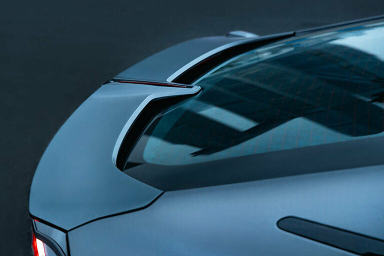 minimalist, aerodynamic changan deepal SL03 EV opens digitized cockpit