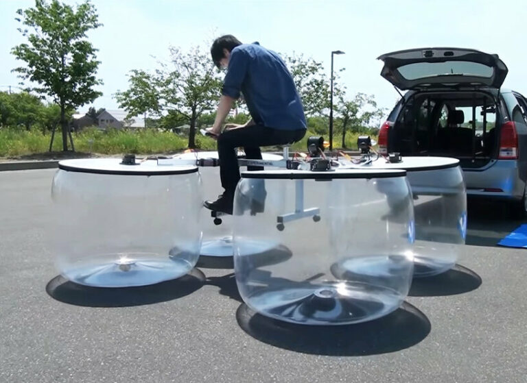 DIY hovercraft made of leaf blower & inflatable plastic bags levitates ...
