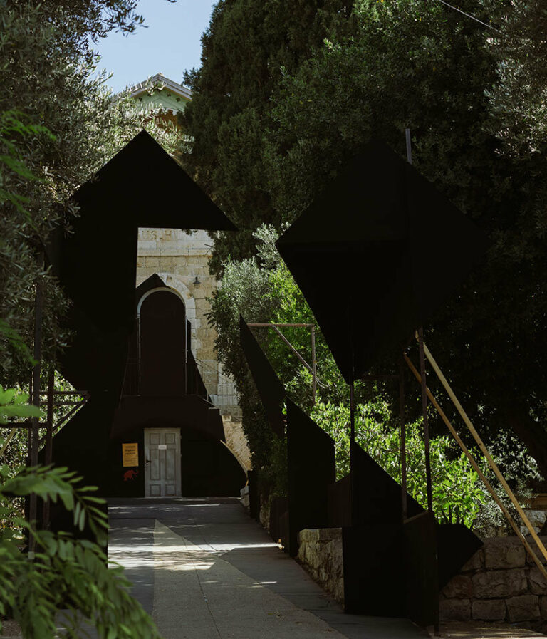 HQ architects reveal blackout project piece by piece for jerusalem ...