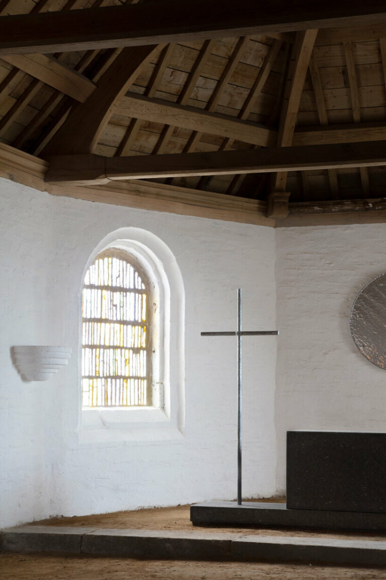 ronan bouroullec adorns chapel in monts d'arréel with minimal altar