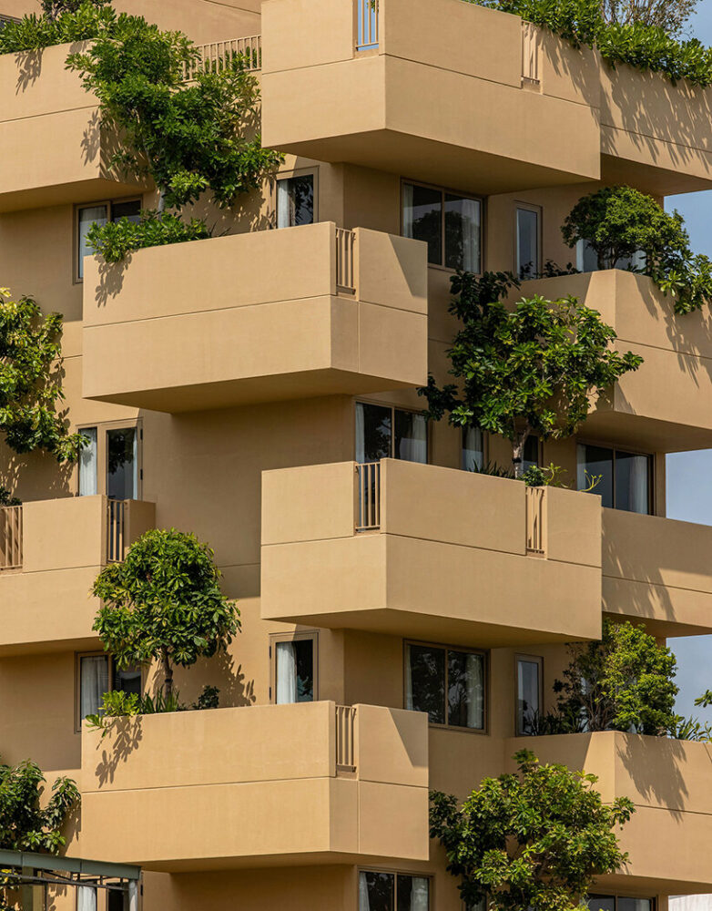 TAA design's living complex in vietnam is a matrix of flying blocks