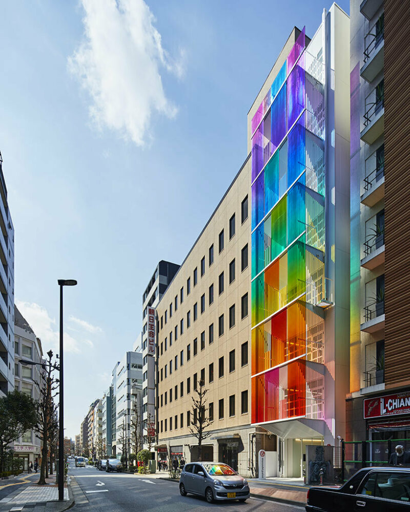 SAKO architects' vertical rainbow facade filters tokyo with vivd lens