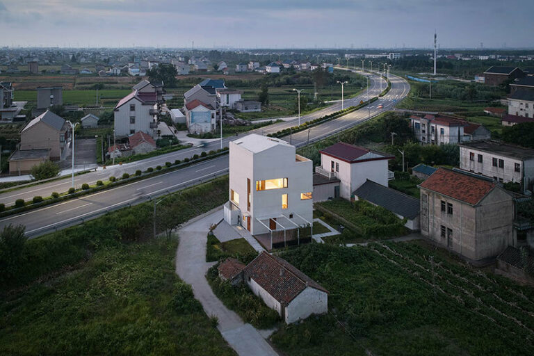 minimalist 'crossing house' built for three generations in rural china