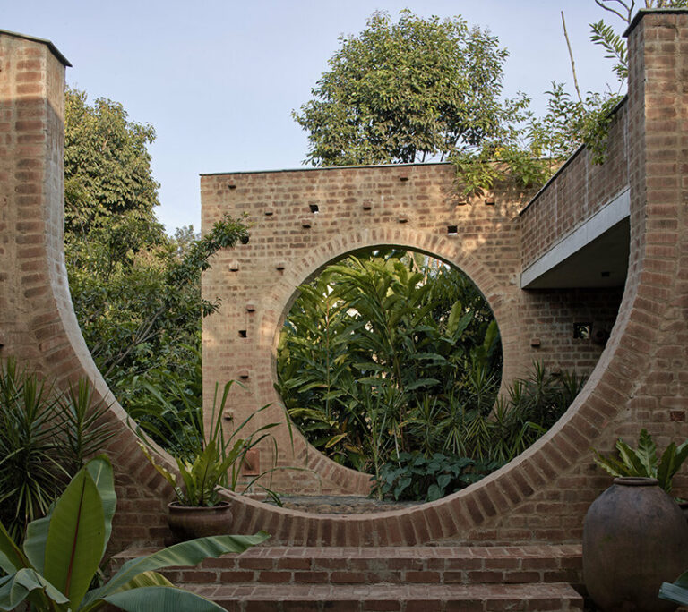 subterannean ruins: an open-air public center in india