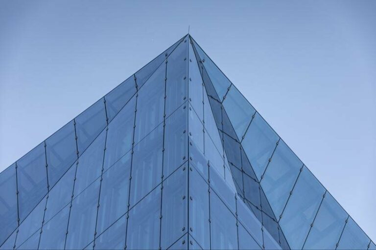 with saflex™ PVB, cube berlin reflects glass laminate technology