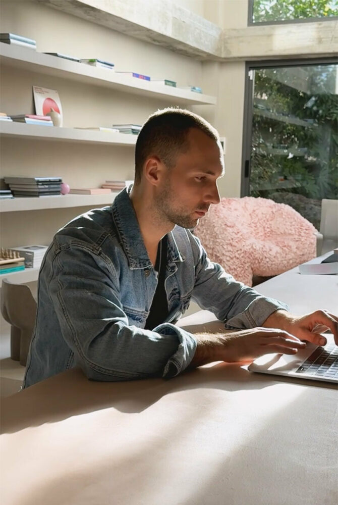 andrés reisinger to unveil his first-ever physical 'take over ...